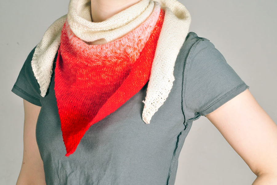 डेली लुक में स्कार्फ कैरी करने के ये है 6 टिप्स